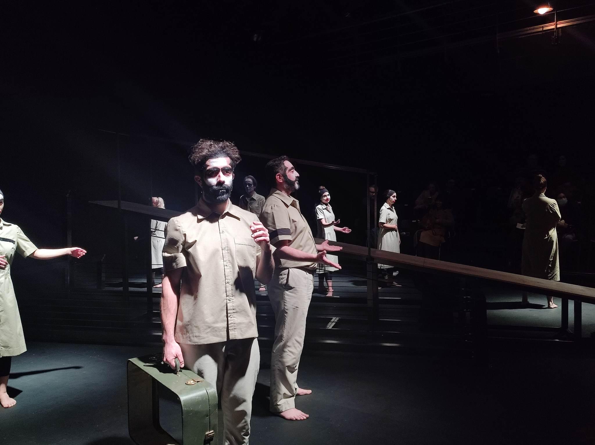 Κριτική για την παράσταση «Αγγέλα», του Γιώργου Σεβαστίκογλου, από το ...
