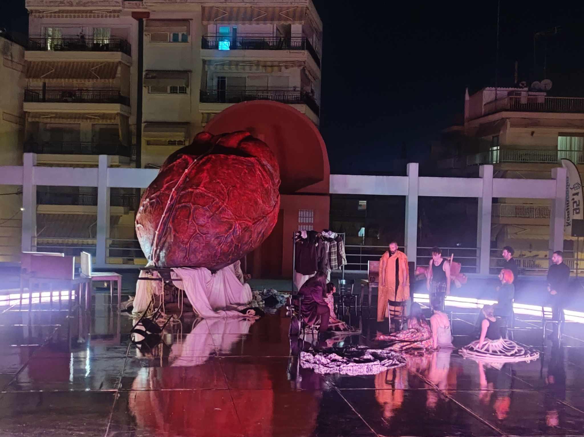 Κριτική για την παράσταση "Βατράχια" του Αριστοφάνη, με τον Άρη ...